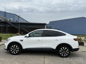 Balts Renault Arkana 2023 Rīga, ar dzinēja tilpumu 1.60 L un nobraukumu 177 tūkst. km par 14400 €, foto 17 vietnē AUTOMOTO.COM.LV