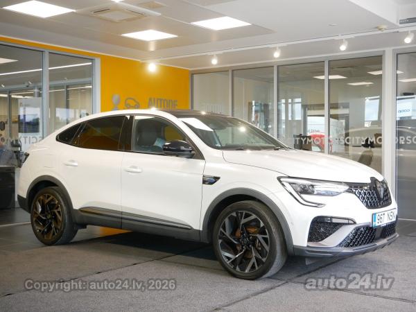 White Renault Arkana 2024 in Tallinn, with an engine capacity of 1.60 L and mileage of 47 thousand km for 22990 €, photo 1 on AUTOMOTO.COM.LV