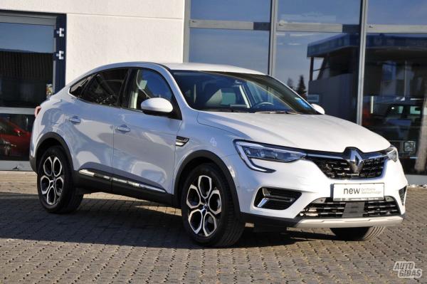 Balts Renault Arkana 2023 Kauņa, ar dzinēja tilpumu 1.30 L un nobraukumu 17 tūkst. km par 26417 €, foto 4 vietnē AUTOMOTO.COM.LV