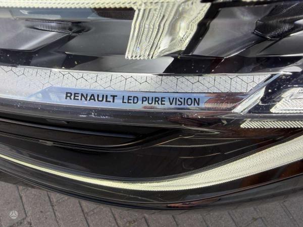 Black Renault Austral 2022 in Marijampole, with an engine capacity of 1.33 L and mileage of 152 thousand km for 19239 €, photo 4 on AUTOMOTO.COM.LV