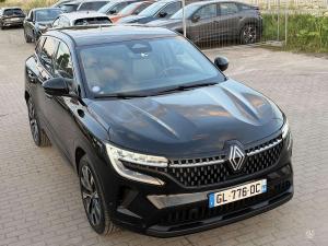 Black Renault Austral 2022 in Marijampole, with an engine capacity of 1.33 L and mileage of 152 thousand km for 19239 €, photo 9 on AUTOMOTO.COM.LV
