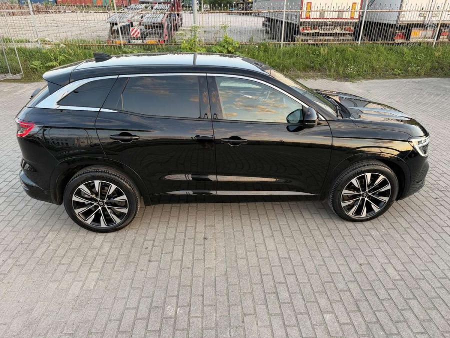 Black Renault Austral 2022 in Marijampole, with an engine capacity of 1.33 L and mileage of 152 thousand km for 19239 €, photo 11 on AUTOMOTO.COM.LV