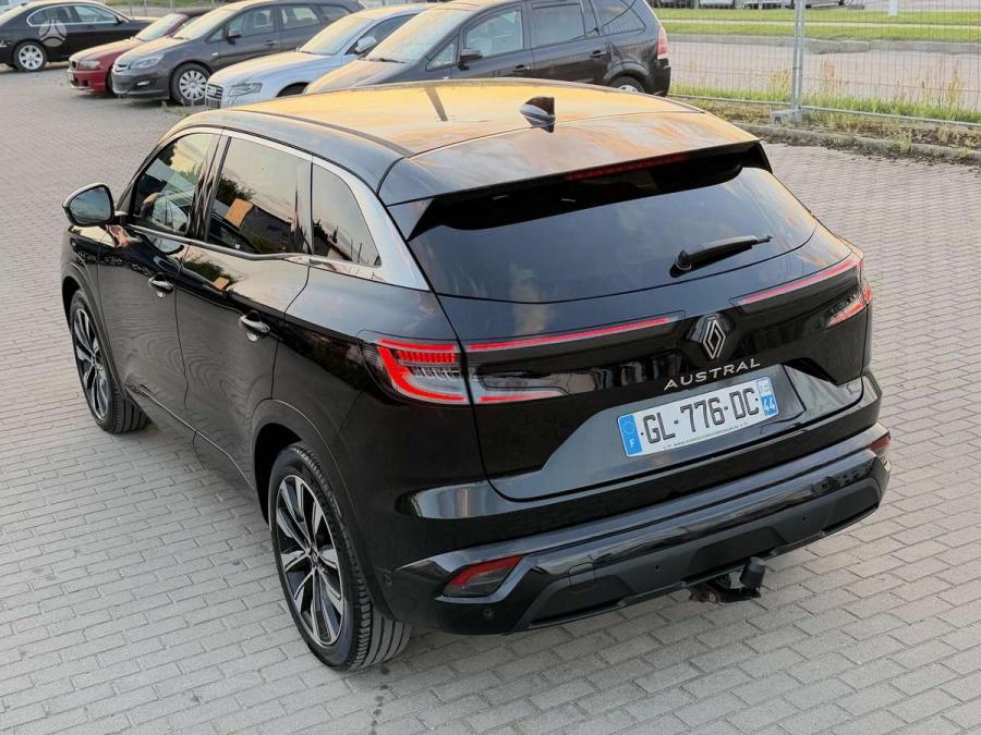 Black Renault Austral 2022 in Marijampole, with an engine capacity of 1.33 L and mileage of 152 thousand km for 19239 €, photo 17 on AUTOMOTO.COM.LV