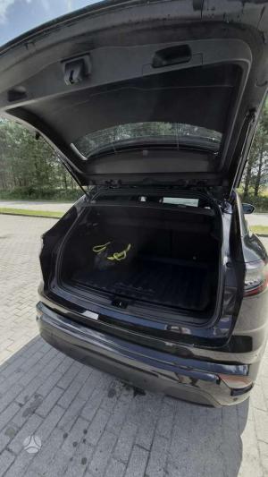 Black Renault Austral 2023 in Taurage, with an engine capacity of 1.20 L and mileage of 235 thousand km for 11900 €, photo 20 on AUTOMOTO.COM.LV