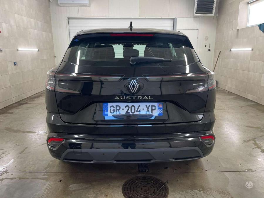 Melns Renault Austral 2023 Marijampole, ar dzinēja tilpumu 1.20 L un nobraukumu 129 tūkst. km par 16783 €, foto 6 vietnē AUTOMOTO.COM.LV