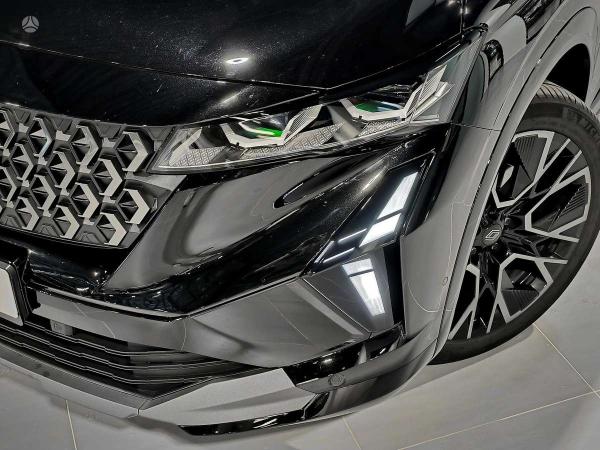 Melns Renault Austral 2026 Kauņa, ar dzinēja tilpumu 1.20 L un nobraukumu 9 tūkst. km par 36900 €, foto 3 vietnē AUTOMOTO.COM.LV