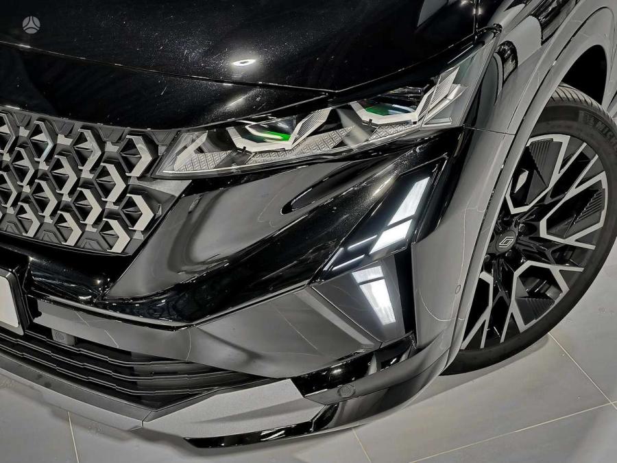 Melns Renault Austral 2026 Kauņa, ar dzinēja tilpumu 1.20 L un nobraukumu 9 tūkst. km par 36900 €, foto 4 vietnē AUTOMOTO.COM.LV