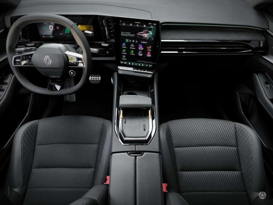 Melns Renault Austral 2026 Kauņa, ar dzinēja tilpumu 1.20 L un nobraukumu 9 tūkst. km par 36900 €, foto 7 vietnē AUTOMOTO.COM.LV