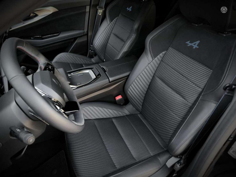Melns Renault Austral 2026 Kauņa, ar dzinēja tilpumu 1.20 L un nobraukumu 9 tūkst. km par 36900 €, foto 18 vietnē AUTOMOTO.COM.LV