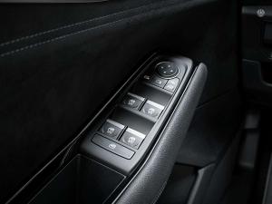 Melns Renault Austral 2026 Kauņa, ar dzinēja tilpumu 1.20 L un nobraukumu 9 tūkst. km par 36900 €, foto 23 vietnē AUTOMOTO.COM.LV