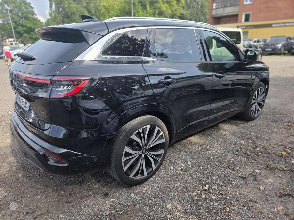 Melns Renault Austral 2023 Tauragė, ar dzinēja tilpumu 1.20 L un nobraukumu 170 tūkst. km par 12700 €, foto 5 vietnē AUTOMOTO.COM.LV