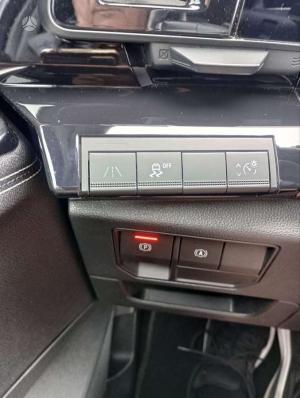 Blue Renault Austral 2023 in Kaunas, with an engine capacity of 1.30 L and mileage of 200 thousand km for 15000 €, photo 14 on AUTOMOTO.COM.LV