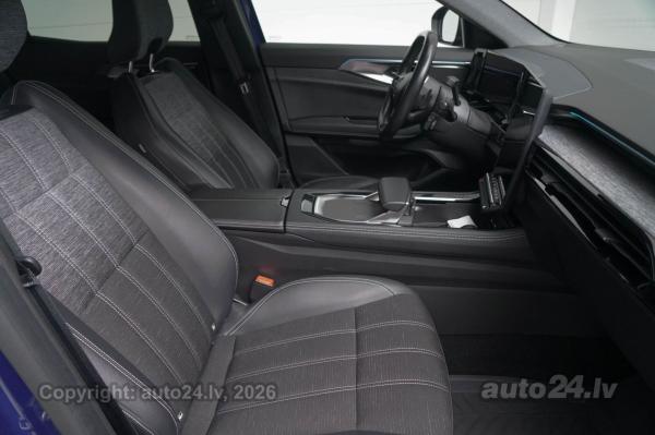 Zils Renault Austral 2023 Tallina, ar dzinēja tilpumu 1.30 L un nobraukumu 70 tūkst. km par 23990 €, foto 10 vietnē AUTOMOTO.COM.LV