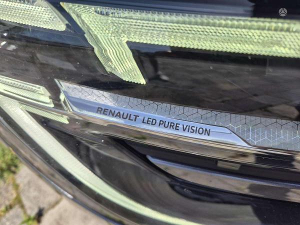 Grey Renault Austral 2023 in Vilnius, with an engine capacity of 1.20 L and mileage of 157 thousand km for 17000 €, photo 7 on AUTOMOTO.COM.LV