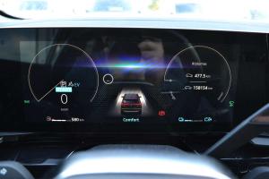 Pelēks Renault Austral 2023 Viļņa, ar dzinēja tilpumu 1.20 L un nobraukumu 158 tūkst. km par 17500 €, foto 32 vietnē AUTOMOTO.COM.LV
