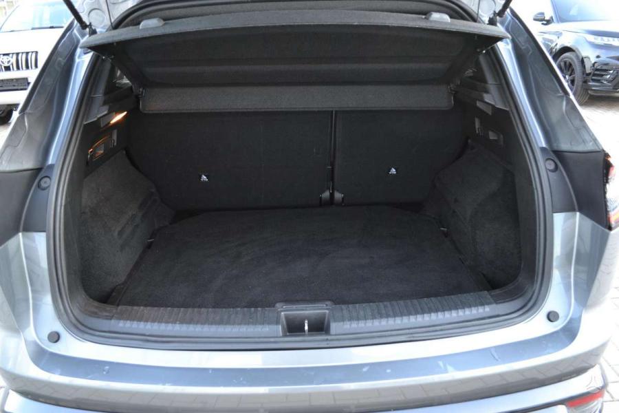 Pelēks Renault Austral 2023 Viļņa, ar dzinēja tilpumu 1.20 L un nobraukumu 158 tūkst. km par 17500 €, foto 42 vietnē AUTOMOTO.COM.LV