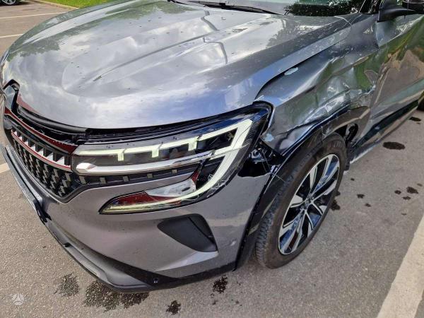 Pelēks Renault Austral 2025 Kauņa, ar dzinēja tilpumu 1.33 L un nobraukumu 12 tūkst. km par 18300 €, foto 6 vietnē AUTOMOTO.COM.LV