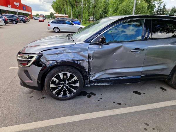 Pelēks Renault Austral 2025 Kauņa, ar dzinēja tilpumu 1.33 L un nobraukumu 12 tūkst. km par 18300 €, foto 7 vietnē AUTOMOTO.COM.LV