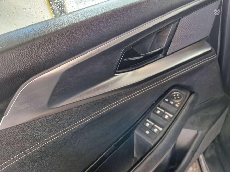 Grey Renault Austral 2025 in Kaunas, with an engine capacity of 1.33 L and mileage of 12 thousand km for 18300 €, photo 19 on AUTOMOTO.COM.LV
