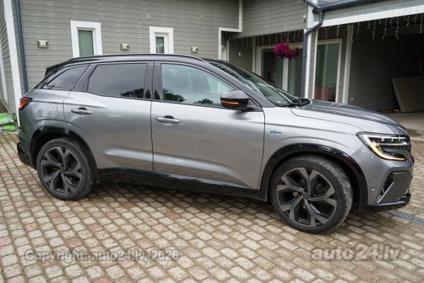 Pelēks Renault Austral 2023 Ogre, ar dzinēja tilpumu 1.30 L un nobraukumu 64 tūkst. km par 24500 €, foto  vietnē AUTOMOTO.COM.LV
