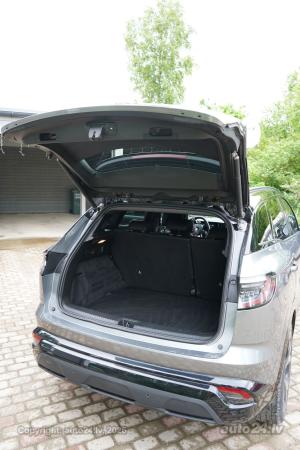 Grey Renault Austral 2023 in Ogre, with an engine capacity of 1.30 L and mileage of 64 thousand km for 24500 €, photo 6 on AUTOMOTO.COM.LV