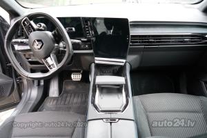Grey Renault Austral 2023 in Ogre, with an engine capacity of 1.30 L and mileage of 64 thousand km for 24500 €, photo 9 on AUTOMOTO.COM.LV