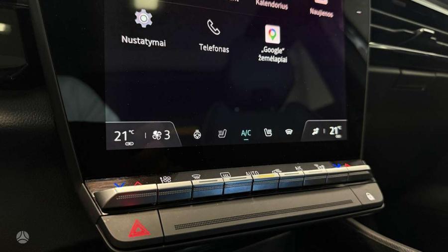 Grey Renault Austral 2023 in Vilnius, with an engine capacity of 1.33 L and mileage of 50 thousand km for 26222 €, photo 18 on AUTOMOTO.COM.LV