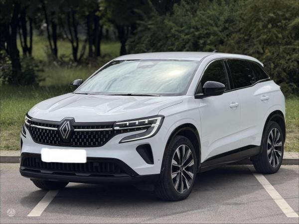 White Renault Austral 2023 in Kaunas, with an engine capacity of 1.20 L and mileage of 111 thousand km for 15300 €, photo 5 on AUTOMOTO.COM.LV
