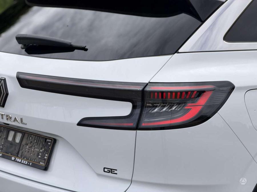 Balts Renault Austral 2023 Kauņa, ar dzinēja tilpumu 1.20 L un nobraukumu 111 tūkst. km par 15300 €, foto 11 vietnē AUTOMOTO.COM.LV