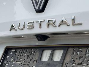 Balts Renault Austral 2023 Kauņa, ar dzinēja tilpumu 1.20 L un nobraukumu 111 tūkst. km par 15300 €, foto 13 vietnē AUTOMOTO.COM.LV