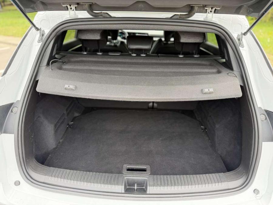 Balts Renault Austral 2023 Kauņa, ar dzinēja tilpumu 1.20 L un nobraukumu 111 tūkst. km par 15300 €, foto 20 vietnē AUTOMOTO.COM.LV