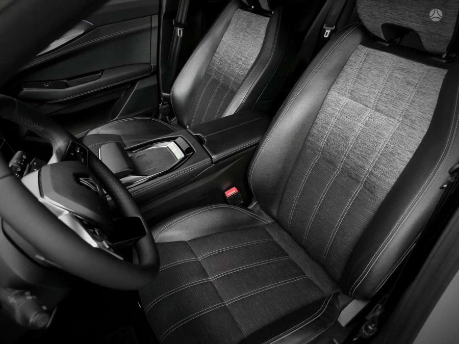 Balts Renault Austral 2023 Kauņa, ar dzinēja tilpumu 1.33 L un nobraukumu 80 tūkst. km par 22900 €, foto 19 vietnē AUTOMOTO.COM.LV