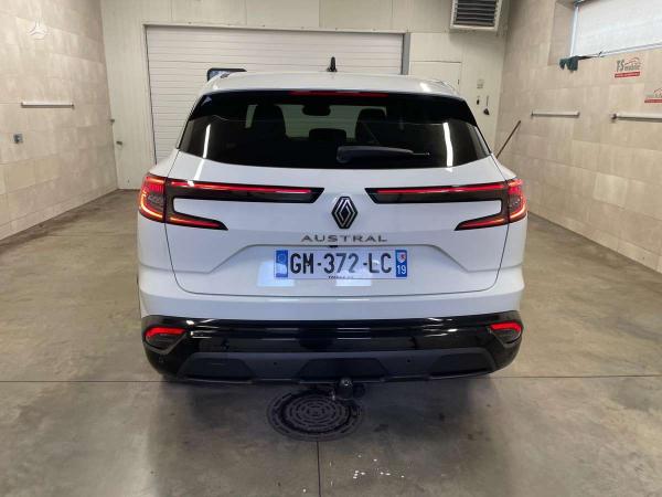 Balts Renault Austral 2023 Marijampole, ar dzinēja tilpumu 1.33 L un nobraukumu 151 tūkst. km par 19602 €, foto 5 vietnē AUTOMOTO.COM.LV