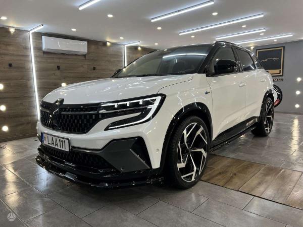 Balts Renault Austral 2024 Mažeikiai, ar dzinēja tilpumu 1.33 L un nobraukumu 24 tūkst. km par 21999 €, foto  vietnē AUTOMOTO.COM.LV
