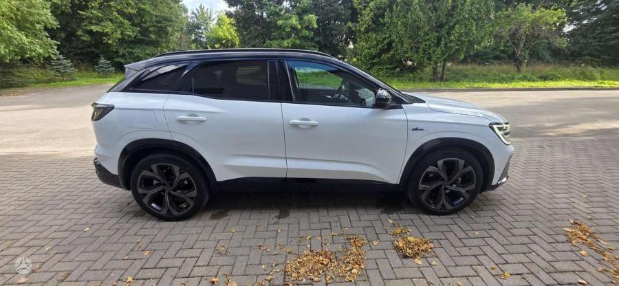 Balts Renault Austral 2024 Telšiai, ar dzinēja tilpumu 1.20 L un nobraukumu 32 tūkst. km par 23900 €, foto 5 vietnē AUTOMOTO.COM.LV