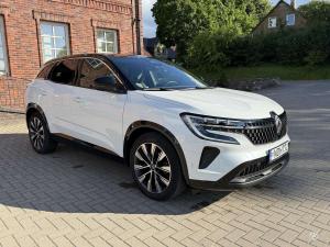 Balts Renault Austral 2024 Plungė, ar dzinēja tilpumu 1.30 L un nobraukumu 43 tūkst. km par 24800 €, foto 4 vietnē AUTOMOTO.COM.LV