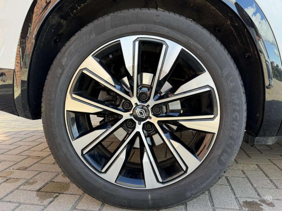 Balts Renault Austral 2024 Plungė, ar dzinēja tilpumu 1.30 L un nobraukumu 43 tūkst. km par 24800 €, foto 23 vietnē AUTOMOTO.COM.LV