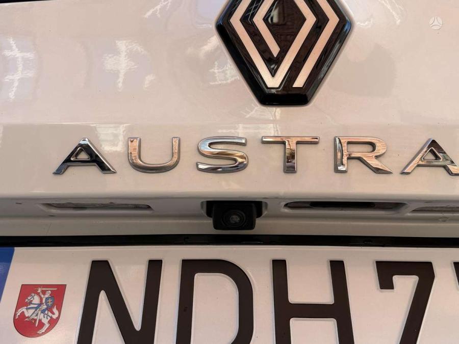 Balts Renault Austral 2024 Plungė, ar dzinēja tilpumu 1.30 L un nobraukumu 43 tūkst. km par 24800 €, foto 25 vietnē AUTOMOTO.COM.LV
