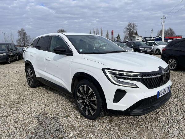 Balts Renault Austral 2023 Tauragė, ar dzinēja tilpumu 1.20 L un nobraukumu 214 tūkst. km par 11600 €, foto 3 vietnē AUTOMOTO.COM.LV