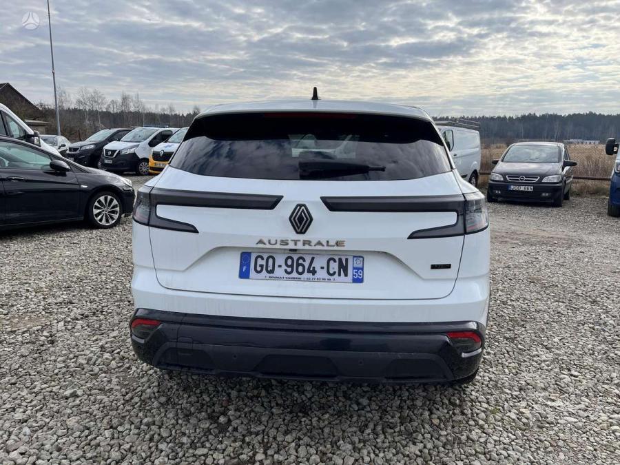 Balts Renault Austral 2023 Tauragė, ar dzinēja tilpumu 1.20 L un nobraukumu 214 tūkst. km par 11600 €, foto 6 vietnē AUTOMOTO.COM.LV
