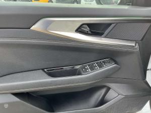 Balts Renault Austral 2023 Tauragė, ar dzinēja tilpumu 1.20 L un nobraukumu 214 tūkst. km par 11600 €, foto 14 vietnē AUTOMOTO.COM.LV