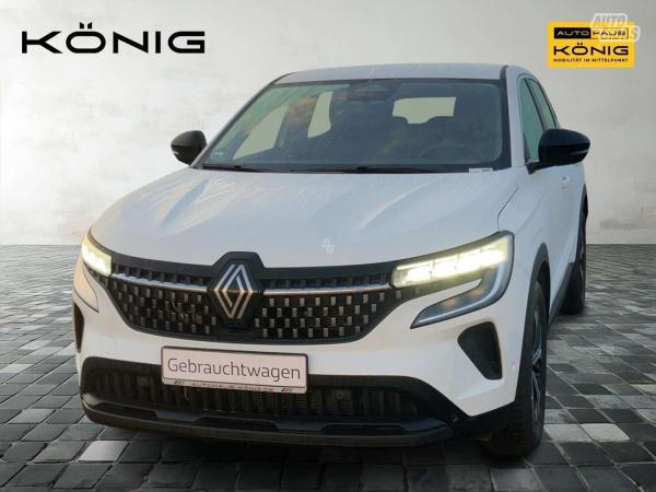 White Renault Austral 2023 in Kaunas, with an engine capacity of 1.30 L and mileage of 17 thousand km for 29917 €, photo 1 on AUTOMOTO.COM.LV