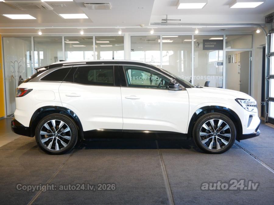 Balts Renault Austral 2023 Tallina, ar dzinēja tilpumu 1.30 L un nobraukumu 76 tūkst. km par 23990 €, foto 3 vietnē AUTOMOTO.COM.LV