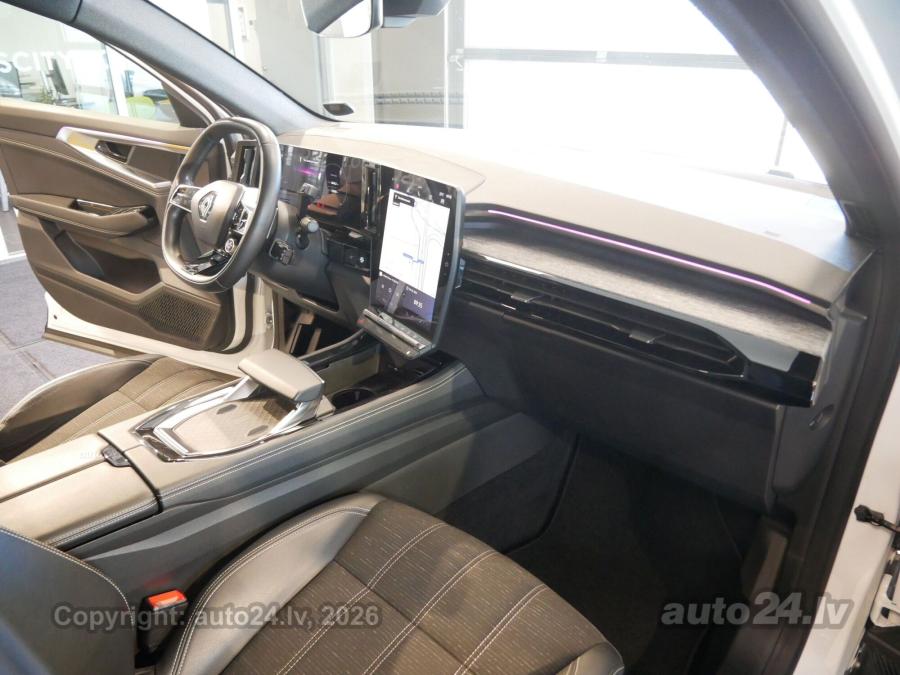 Balts Renault Austral 2023 Tallina, ar dzinēja tilpumu 1.30 L un nobraukumu 76 tūkst. km par 23990 €, foto 10 vietnē AUTOMOTO.COM.LV