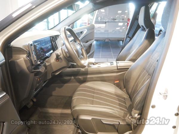 Balts Renault Austral 2023 Tallina, ar dzinēja tilpumu 1.33 L un nobraukumu 26 tūkst. km par 25000 €, foto 7 vietnē AUTOMOTO.COM.LV