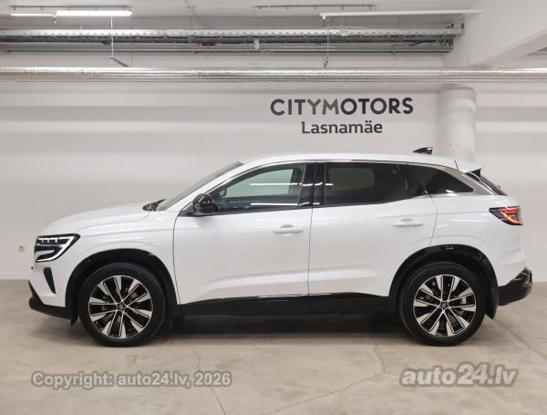 Balts Renault Austral 2024 Tallina, ar dzinēja tilpumu 1.30 L un nobraukumu 24 tūkst. km par 24900 €, foto 2 vietnē AUTOMOTO.COM.LV