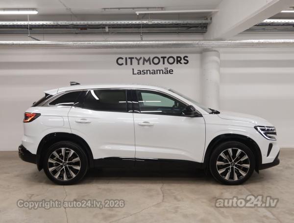 Balts Renault Austral 2024 Tallina, ar dzinēja tilpumu 1.30 L un nobraukumu 24 tūkst. km par 24900 €, foto 5 vietnē AUTOMOTO.COM.LV