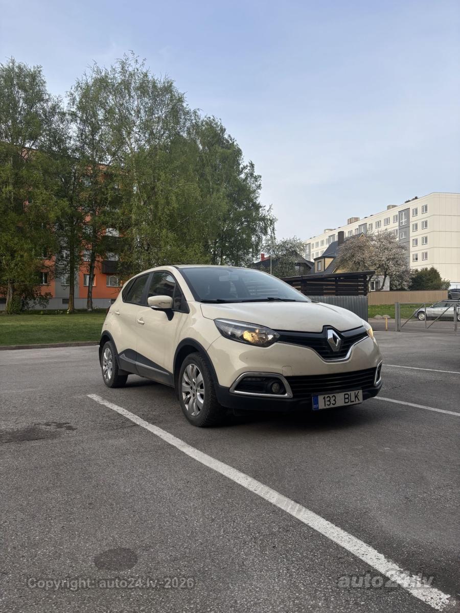 Beige Renault Captur 2014 in Tallinn, with an engine capacity of 0.90 L and mileage of 0 thousand km for 7299 €, photo 1 on AUTOMOTO.COM.LV