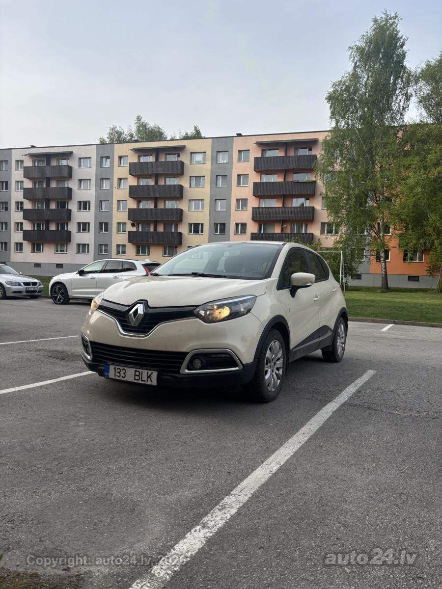 Beige Renault Captur 2014 in Tallinn, with an engine capacity of 0.90 L and mileage of 0 thousand km for 7299 €, photo 4 on AUTOMOTO.COM.LV