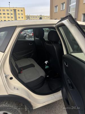 Beige Renault Captur 2014 in Tallinn, with an engine capacity of 0.90 L and mileage of 0 thousand km for 7299 €, photo 14 on AUTOMOTO.COM.LV